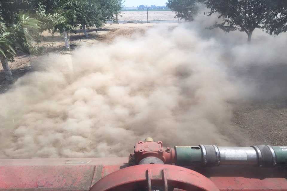 The Time Is Now for Almond Growers To Cut the Dust - Growing Produce