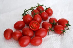 26 Tasty Tomato Varieties You Should Know and Grow Now - Growing Produce